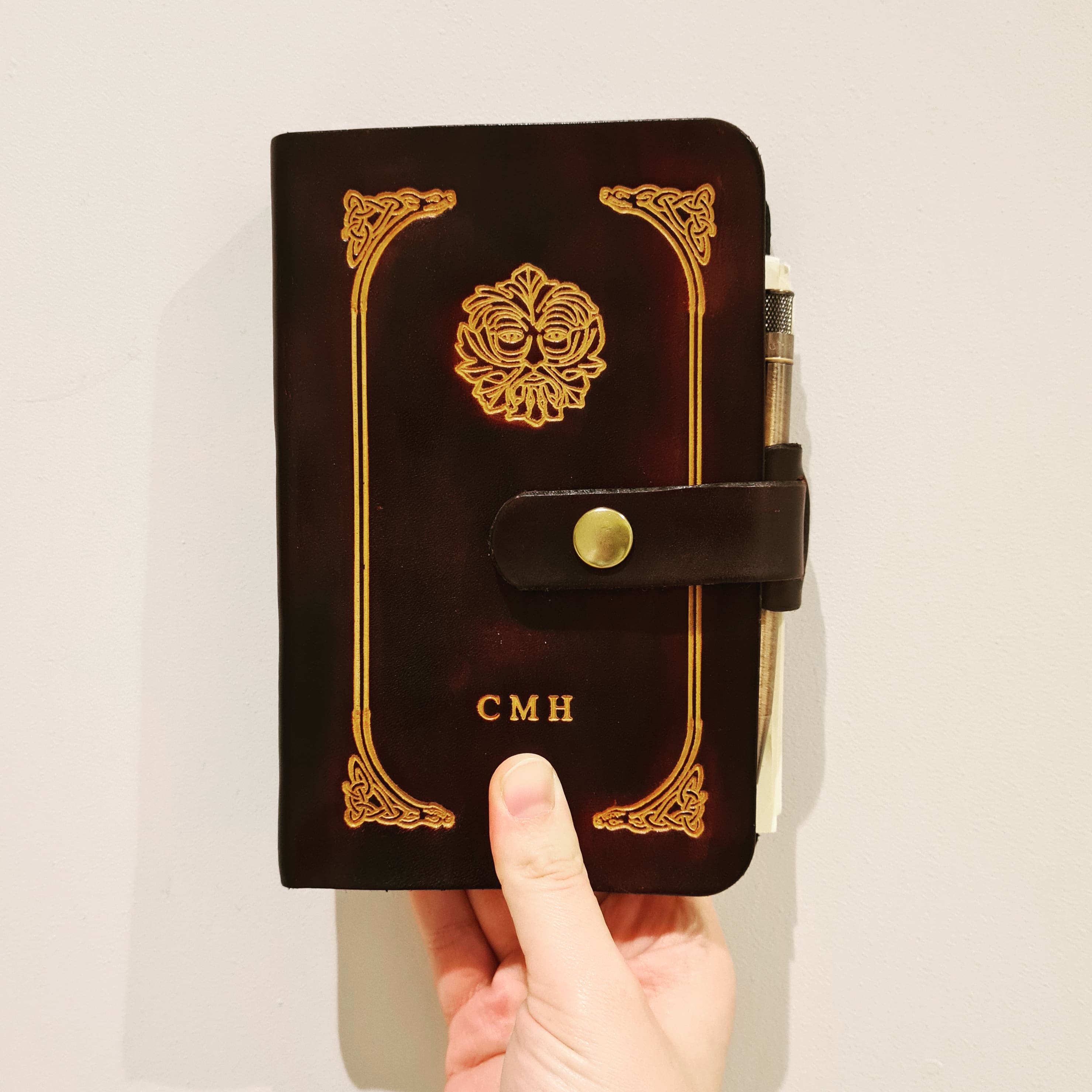 How to write a first chapter – Caroline Hardaker Author