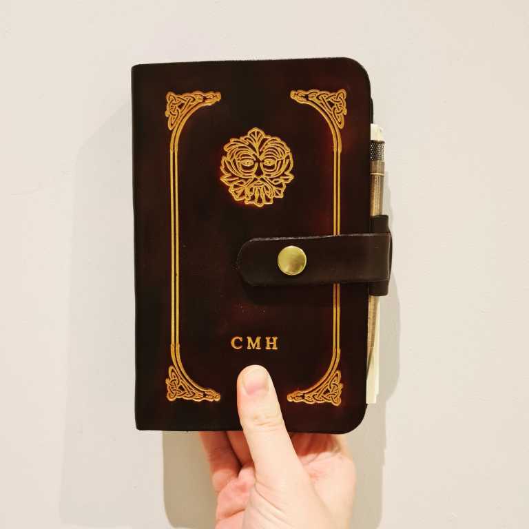 How to write a first chapter – Caroline Hardaker Author